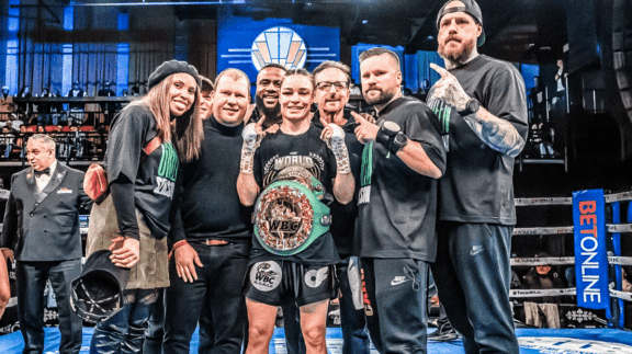 Caroline Veyre: The Morning of a Champion - Punching Grace